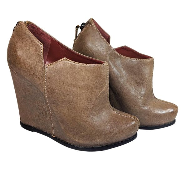 luxury rebel | Shoes | Luxury Rebel Size 6 Sora Leather Tan Hidden ...